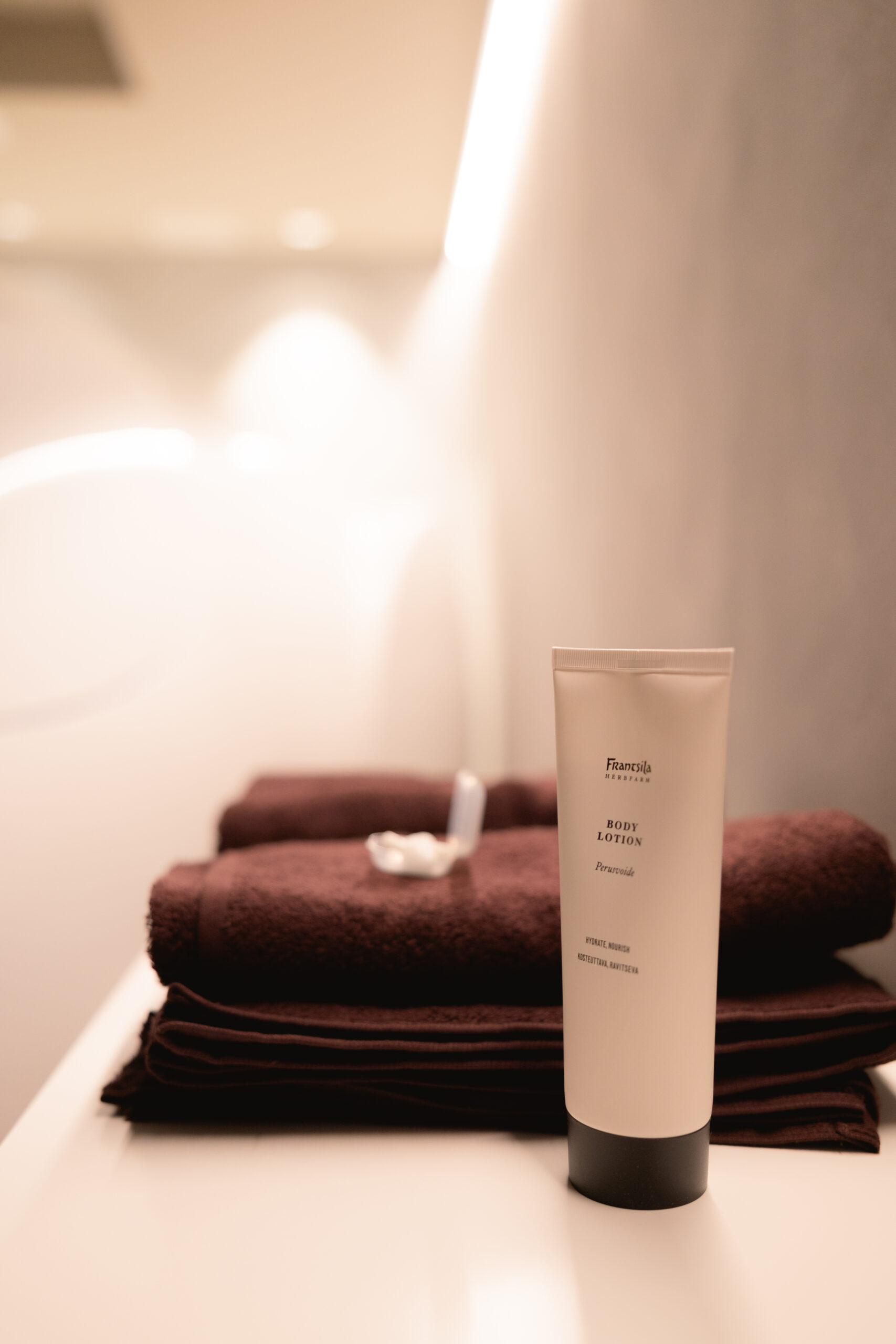 Float Studio | Rentoutuskellunta Tampere | Hieronta | Neurosonic